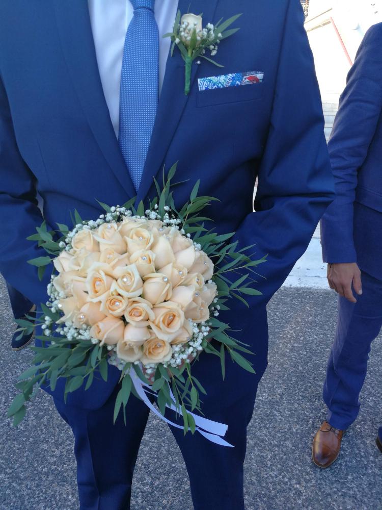 Στολισμός Γάμου με Βασιλικούς & Γυψόφυλλο | Koar Flowers